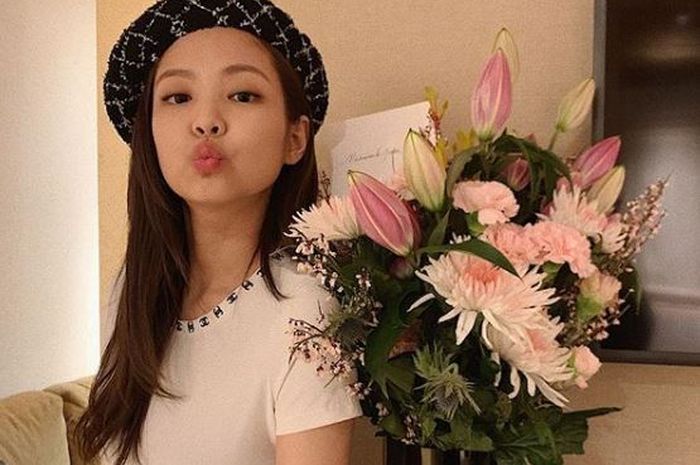 Tips Skincare Routine a la Jennie BLACKPINK yang Jarang Orang Tahu ...