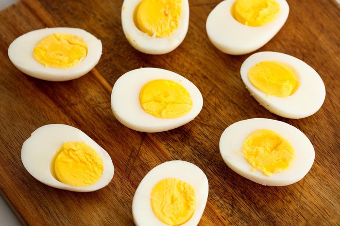 Coba Saja Makan Satu Butir Telur Rebus Sebelum Tidur, Manfaatnya Benar ...