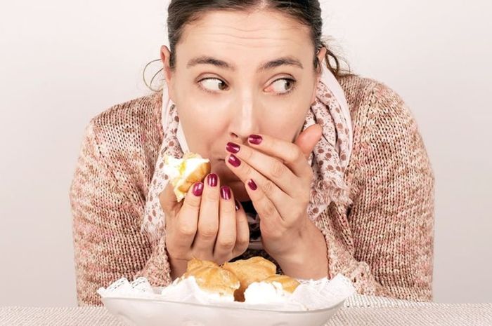 Kecanduan Makan Garam dan Gula? Tenang, Ini 5 Cara Melawannya! - Intisari