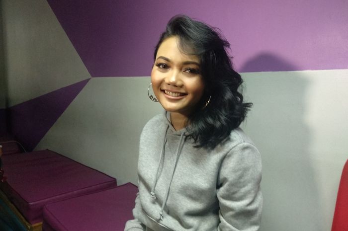 Pernah Terjebak Macet Seharian, Rina Nose Ngaku Kapok Mudik