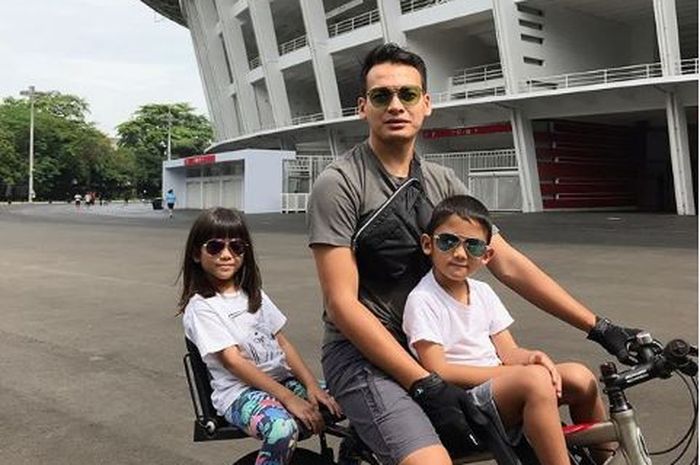 Doyan Traveling, Artis FTV Ben Joshua Ajak Anak Tetap Aktif Olahraga ...