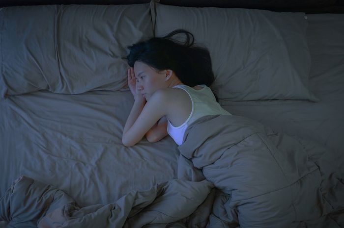Terbangun Tengah Malam Bikin Kualitas Tidur Terganggu, Ini Cara Mencegahnya - Grid Health