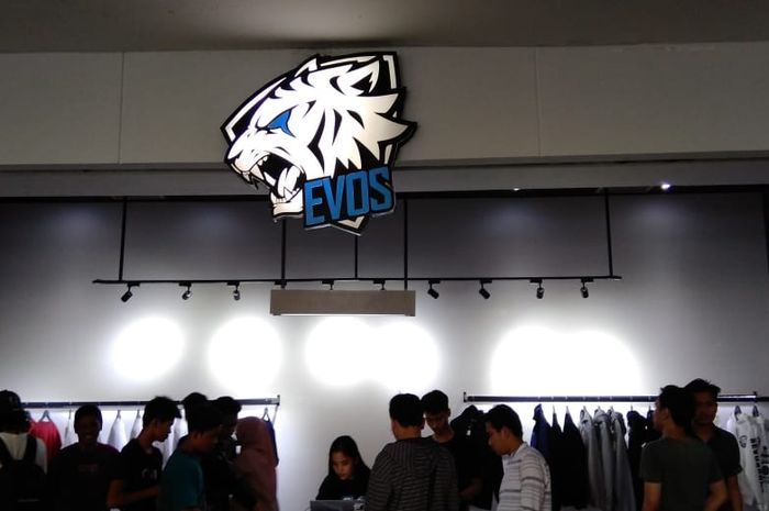 EVOS eSports Buka Flagship Store Pertama di Indonesia - Juara.net