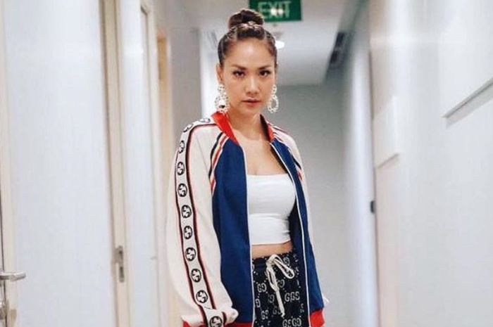 Deretan Penampilan Seksi Bcl Ketika Jadi Juri Indonesian Idol 2019 Stylo