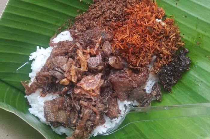 Nasi Krawu, Makanan Khas Gresik yang Dibuat oleh Orang Madura - Bobo