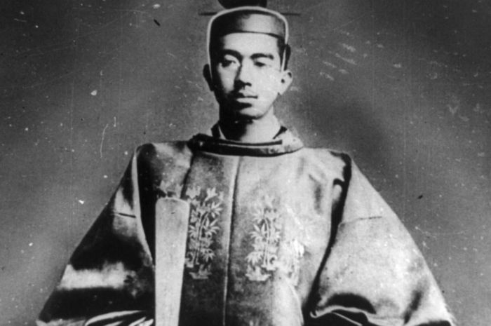 Fakta Kaisar Hirohito, Sang Tenno Heika Jepang Masa Perang Dunia II ...