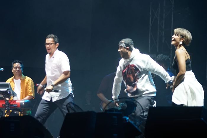 Maliq & D'Essentials Ajak Penonton Soundrenaline Dangdutan