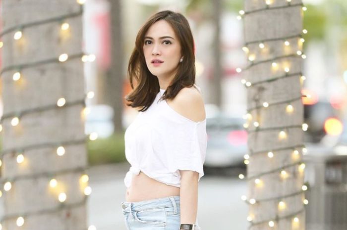 Pamer Perut Buncit Hamil 24 Minggu, Shandy Aulia Justru Pakai Bikini ...