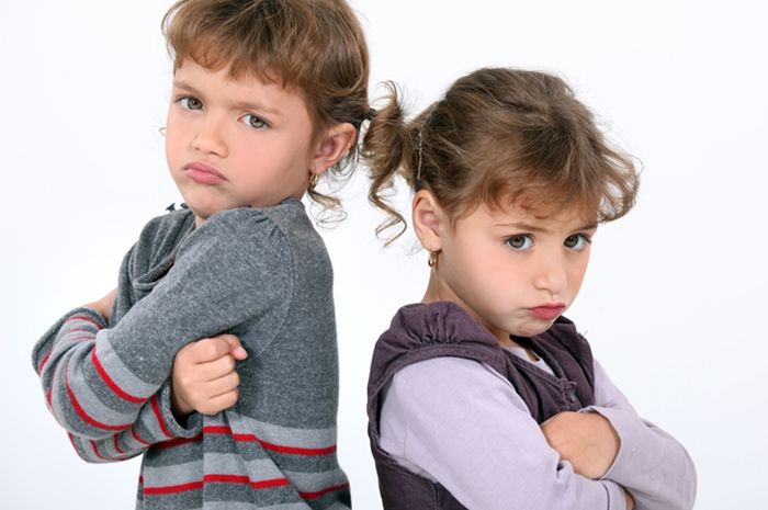 Dibandingkan Anak Pertama, Anak Kedua Lebih Sulit Diatur, Benarkah ... Dibandingkan Anak Pertama, Anak Kedua Lebih Sulit Diatur, Benarkah ...