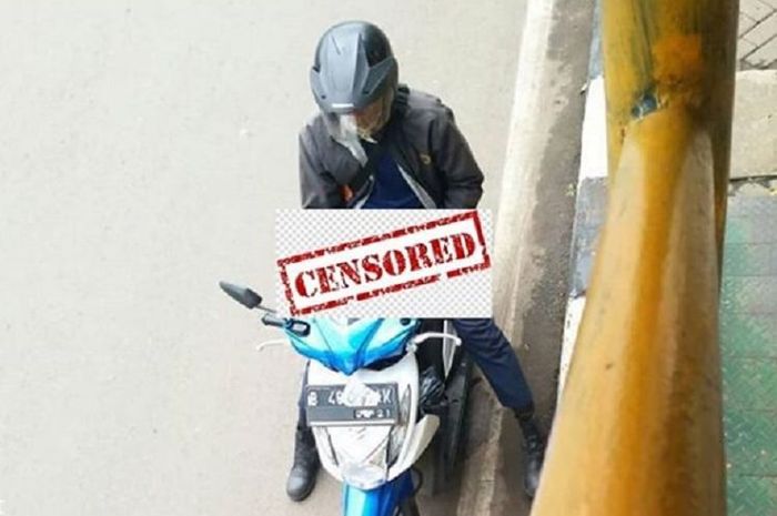 Viral Seorang Pria Tertangkap Lakukan Masturbasi di JPO Ahmad Yani ... Viral Seorang Pria Tertangkap Lakukan Masturbasi di JPO Ahmad Yani ...