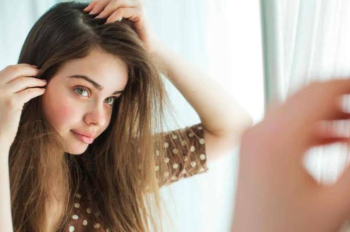 5 Rekomendasi Sampo untuk Atasi Kulit Kepala Berminyak, Bye Rambut ...