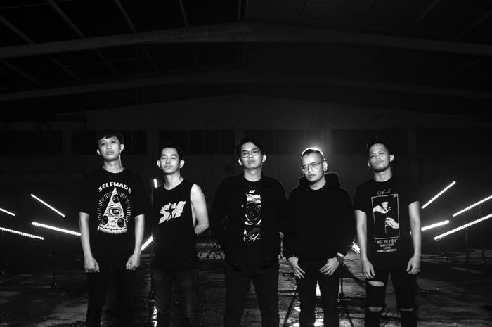 Rilis Dua Video Klip Sekaligus, For Revenge Bercerita Soal Mental ...