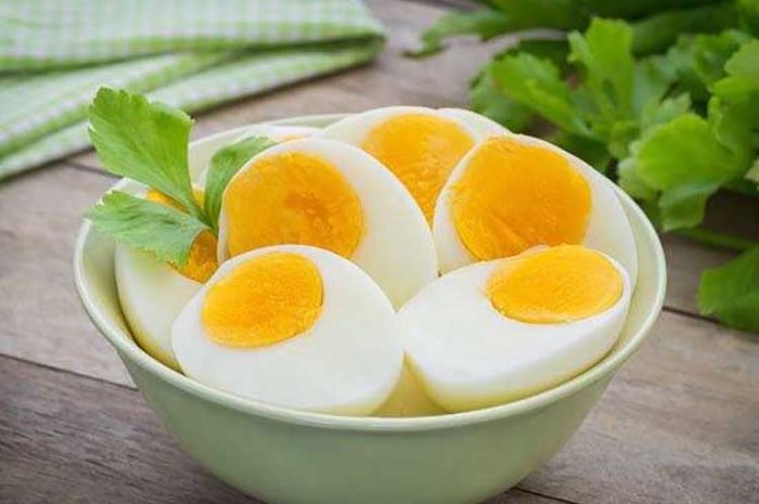 Berikut 4 Manfaat Makan Telur Rebus Sebelum Tidur, Coba Praktekkan ... Berikut 4 Manfaat Makan Telur Rebus Sebelum Tidur, Coba Praktekkan ...