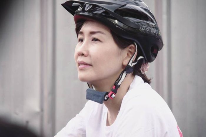 Betah Menjanda Pasca Dicerai Ahok, Penampilan Baru Veronica Tan Bikin ...