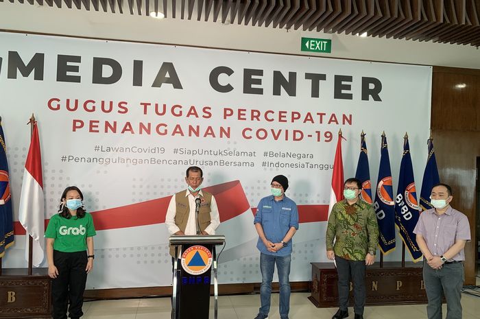 Tokopedia, OVO, dan Grab Patungan Rp3 Miliar untuk Lawan COVID-19 ... Tokopedia, OVO, dan Grab Patungan Rp3 Miliar untuk Lawan COVID-19 ...