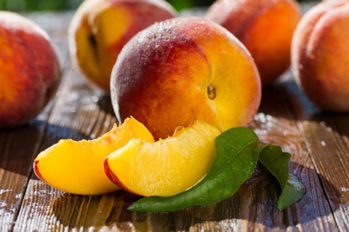Termasuk Mencegah Kanker, Ini Manfaat Buah Peach Alias Buah Persik ...