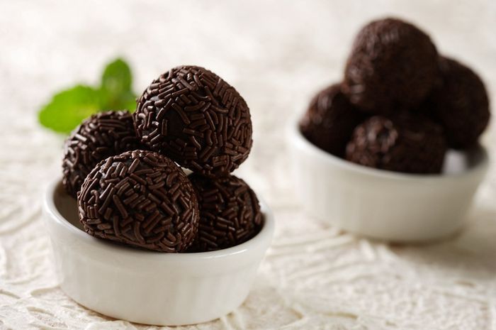 Resep Peanut Rhum Ball Enak, Camilan yang Selalu Ditunggu Si Kecil ...