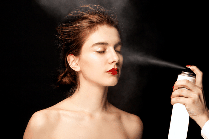 Super Mudah! Buat DIY Setting Spray Aloe Vera Biar Makeup Maskerproof ...