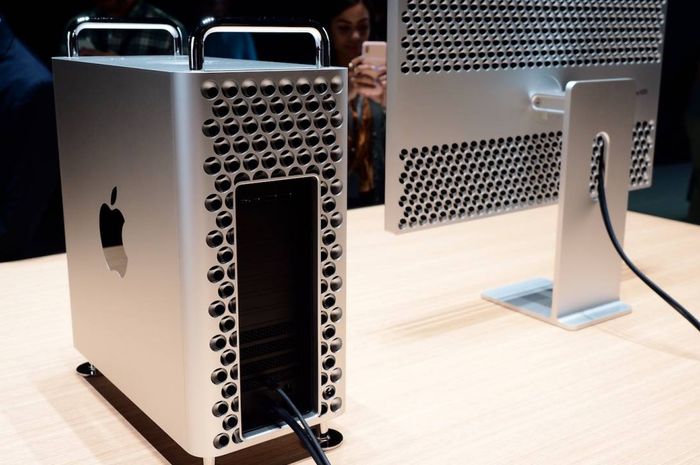 Apple Resmi Jual Komputer Mac Pro 2019 Rekondisi, Harganya? - Info Komputer