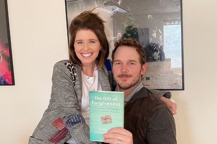 10 Bulan Menikah, Istri Chris Pratt Akhirnya Hamil Anak Pertama!