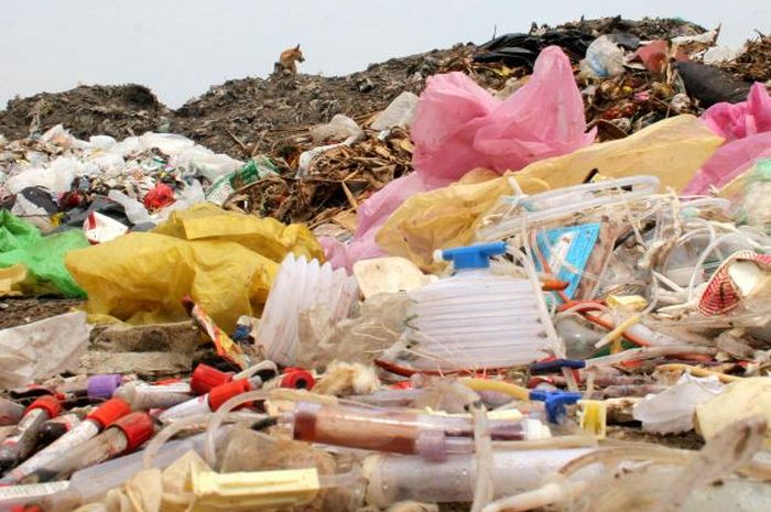 Pandemi COVID-19 Sebabkan Limbah Infeksius, Bagaimana Penanganannya ...