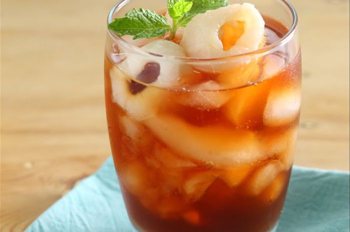 Resep Leci Honey Ice Tea Enak Ini Kesegarannya Mirip Dengan Buatan ...