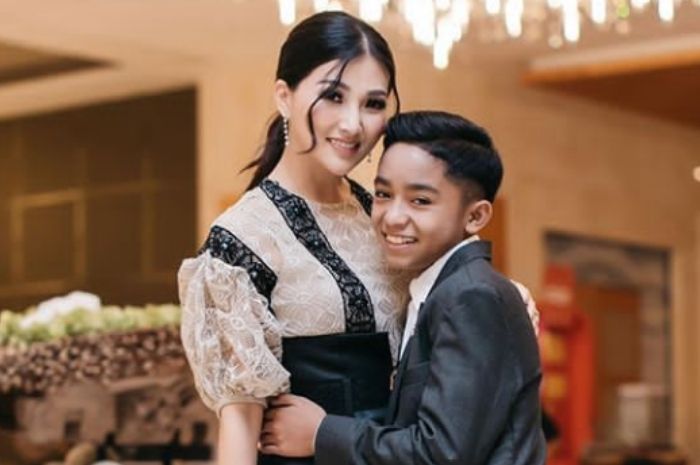 Kedekatannya dengan Betrand Peto Sering Jadi Kontroversi, Sarwendah Kini Singgung Soal ...