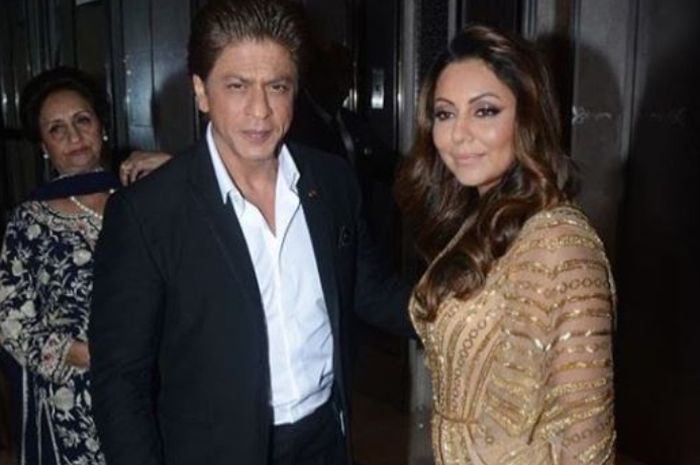 Kisah Cintanya dengan Shah Rukh Khan Sempat Ditentang Ortu, Gauri ... Kisah Cintanya dengan Shah Rukh Khan Sempat Ditentang Ortu, Gauri ...