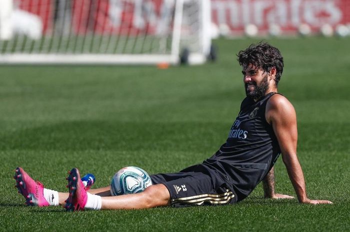 Unik! Pemain Real Madrid Ini Beri Nama Seperti Pemain Bintang Barcelona ...