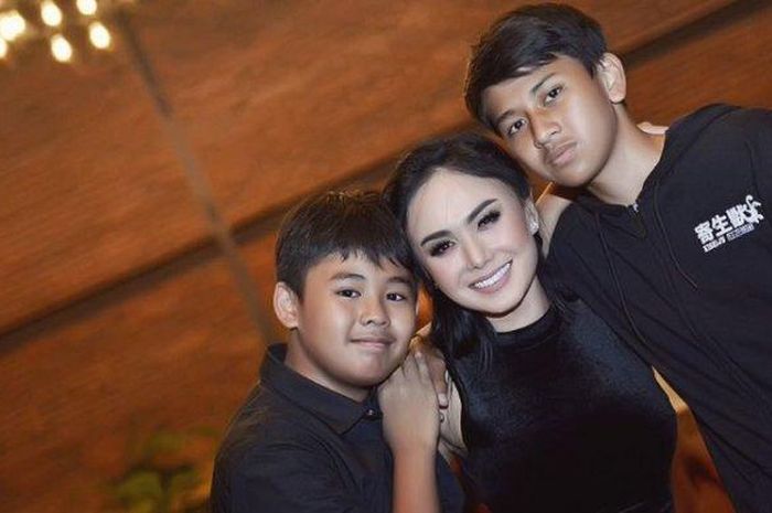 12 Tahun Menyandang Status Janda, Yuni Shara Rela Banting Tulang ...