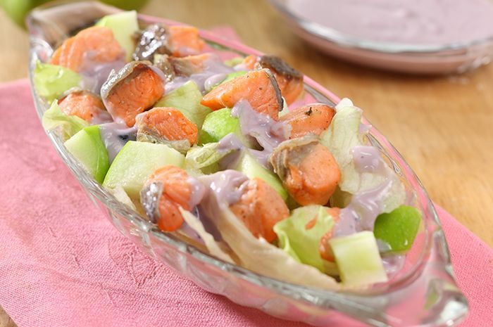 Resep Salmon Salad Enak, Menu Sehat Untuk Sarapan Esok Hari - Sajian Sedap