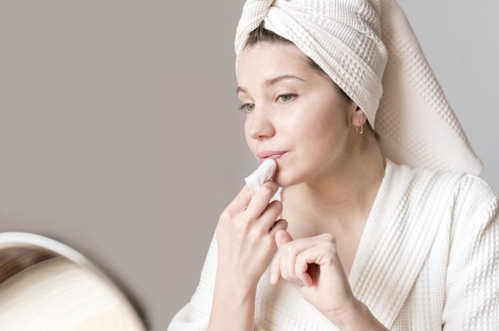 Inilah Manfaat Puasa Makeup, Tren untuk Mengembalikan Kesehatan Kulit ...