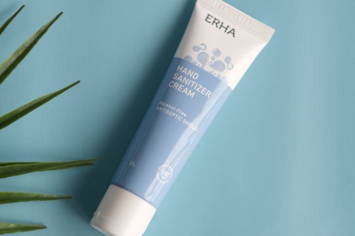 Melindungi Sekaligus Merawat Kulit, ERHA Luncurkan Produk Terbaru Erha ...