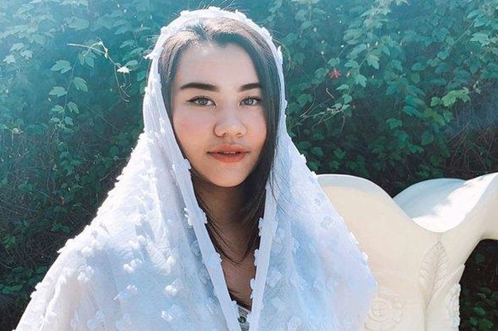 Bak Firasat Buruk, Aaliyah Massaid Terbangun Tengah Malam saat Adjie ...