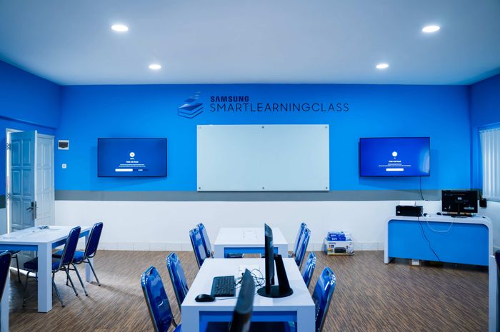 Samsung Smart Learning Class Dukung Pembelajaran Hibrid di Lombok ...