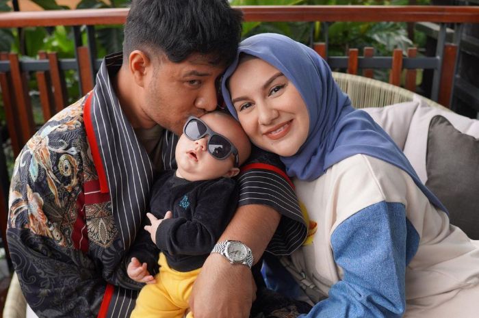 Selalu Pamer Harmonis, Irish Bella Tiba-tiba Bicarakan Cerai dengan ... Selalu Pamer Harmonis, Irish Bella Tiba-tiba Bicarakan Cerai dengan ...
