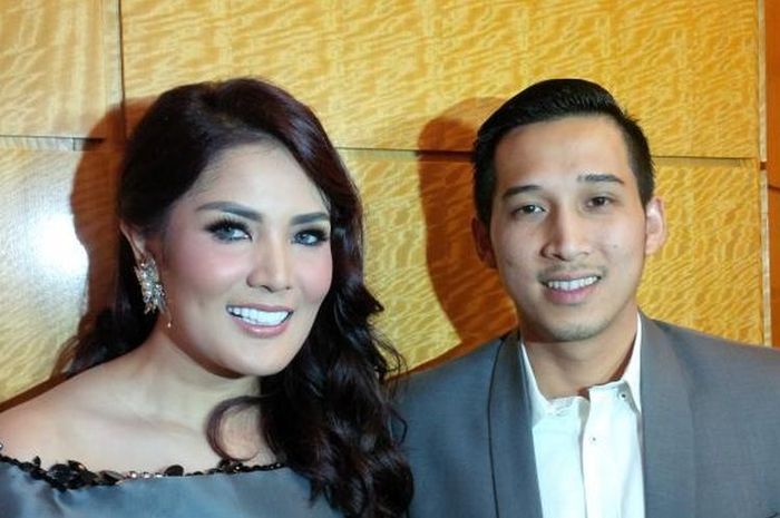 Banyak Lebam di Tubuh Nindy Ayunda, Polisi Ungkap Hasil Visum : di ... Banyak Lebam di Tubuh Nindy Ayunda, Polisi Ungkap Hasil Visum : di ...