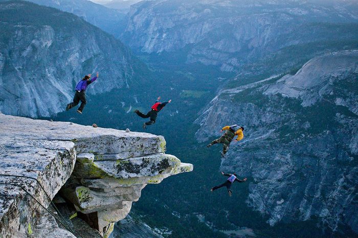 Kenalan dengan BASE Jumping, Olahraga Paling Berbahaya di Dunia ...