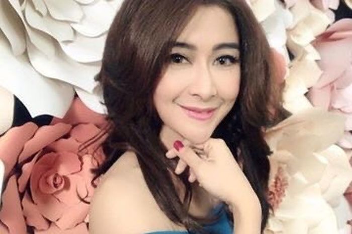 Uut Permatasari Pamer Potret Favoritnya di Tahun 2020, Penampilan sang ...