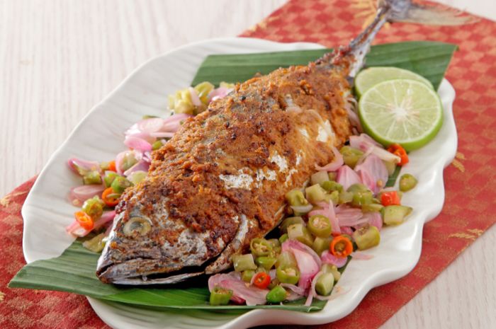 Resep Ikan Bakar Colo-Colo Enak, Kreasi Menu Khas Manado Dengan Sambal ...