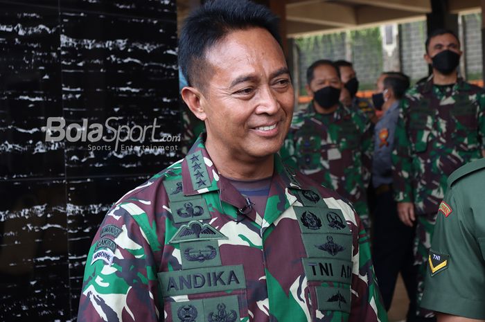 Beredar Video Tendangan Kungfu Oknum Tni Di Tragedi Kanjuruhan Komnas