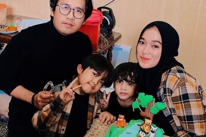 Resmi Jadi Single Parent Setelah Bercerai dengan Ayus Sabyan, Ririe ...