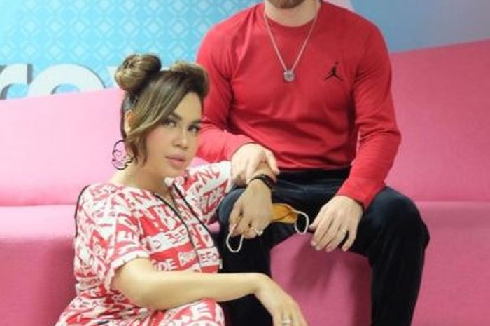 Bongkar Penyebab Keretakan Rumah Tangga Melaney Ricardo dan Tyson Lynch ... Bongkar Penyebab Keretakan Rumah Tangga Melaney Ricardo dan Tyson Lynch ...