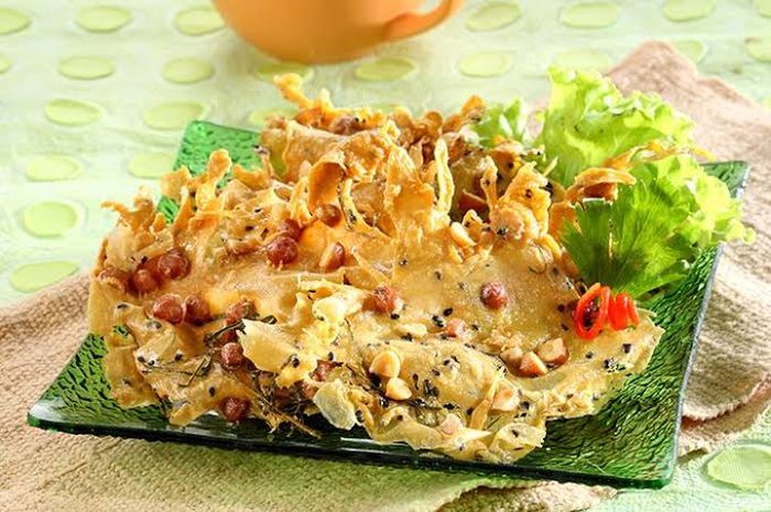 Inilah Cara Membuat Peyek yang Renyah dan Enggak Keras, Dijamin Bikin ...