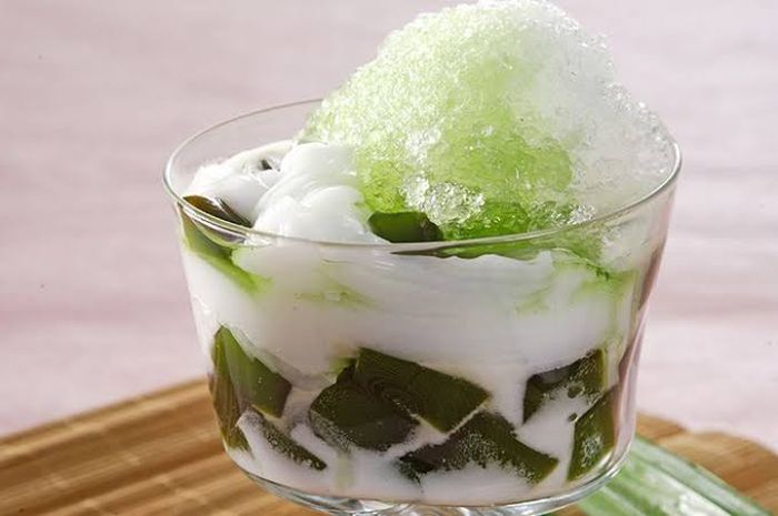Kaya Nutrisi, Ini 8 Manfaat Cincau Hijau untuk Kesehatan - Kids