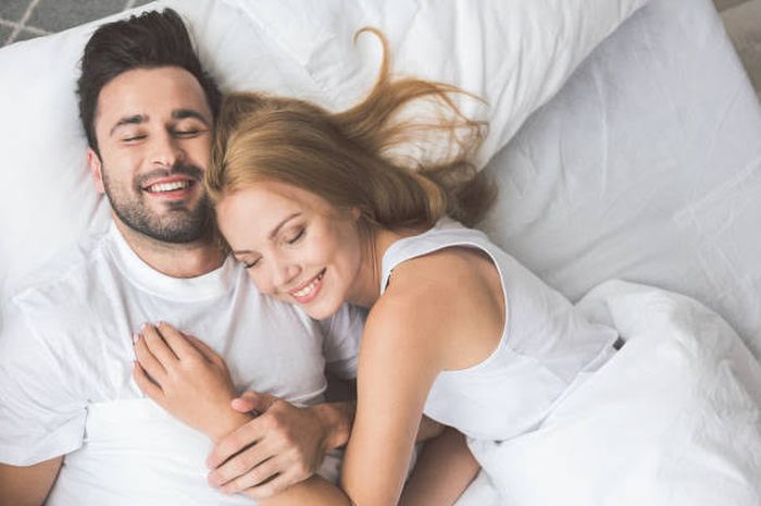 Tips Aman Lakukan Hubungan Intim saat Hamil, 4 Posisi Seks Ini Bisa ... Tips Aman Lakukan Hubungan Intim saat Hamil, 4 Posisi Seks Ini Bisa ...