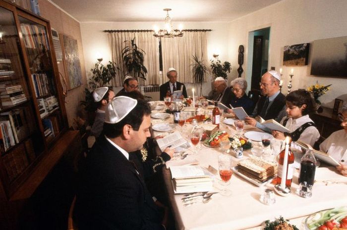 Budaya Israel yang Menarik dan Unik, Terbuka, Ramah dan Penyayang ...