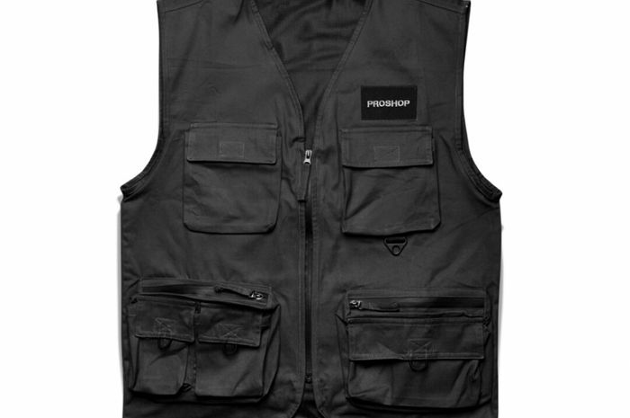 5 Rekomendasi Vest Brand Lokal Warna Hitam dengan Harga Terjangkau - Hai