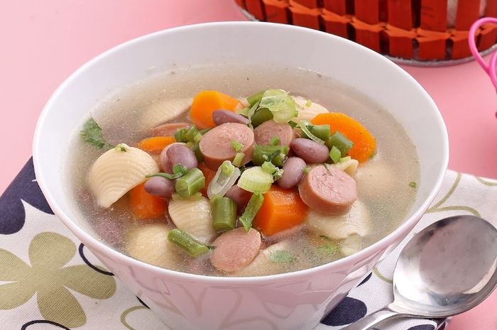 Resep Sup Kacang Merah Sosis Bumbu Pala Enak, Sajian Awal Bulan yang ...