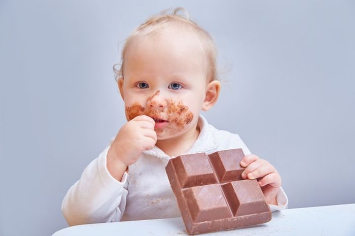 Cokelat Terlanjur Jadi Kesukaan Banyak Orang, di Usia Berapa Anak ... Cokelat Terlanjur Jadi Kesukaan Banyak Orang, di Usia Berapa Anak ...
